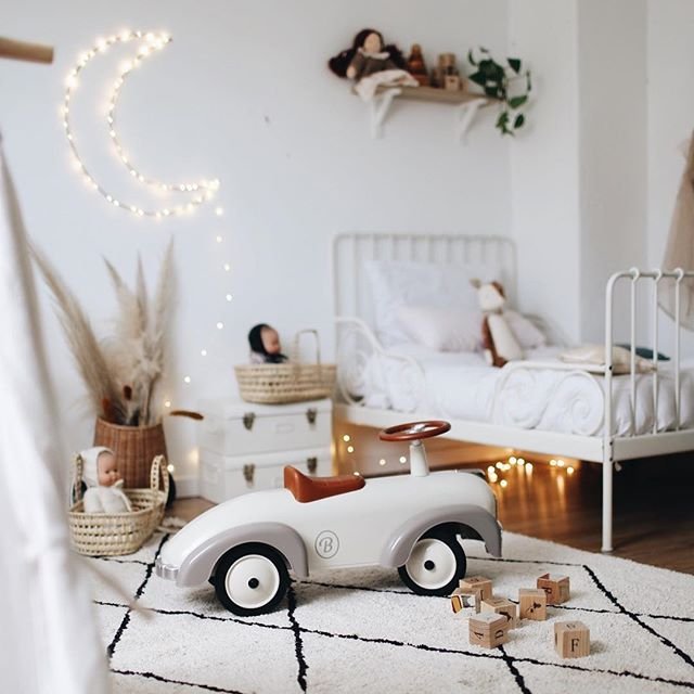 Riders – Tiny Mighty Humans